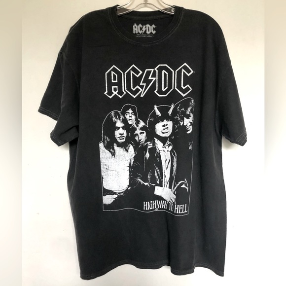 AC/DC | Shirts | Acdc Highway To Hell Black T Shirt | Poshmark